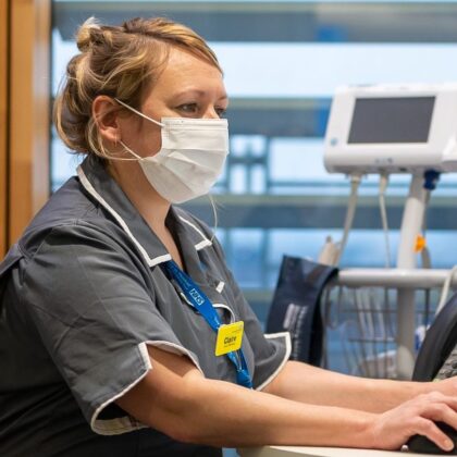 Funding pioneering new approaches - Guy's Cancer Charity