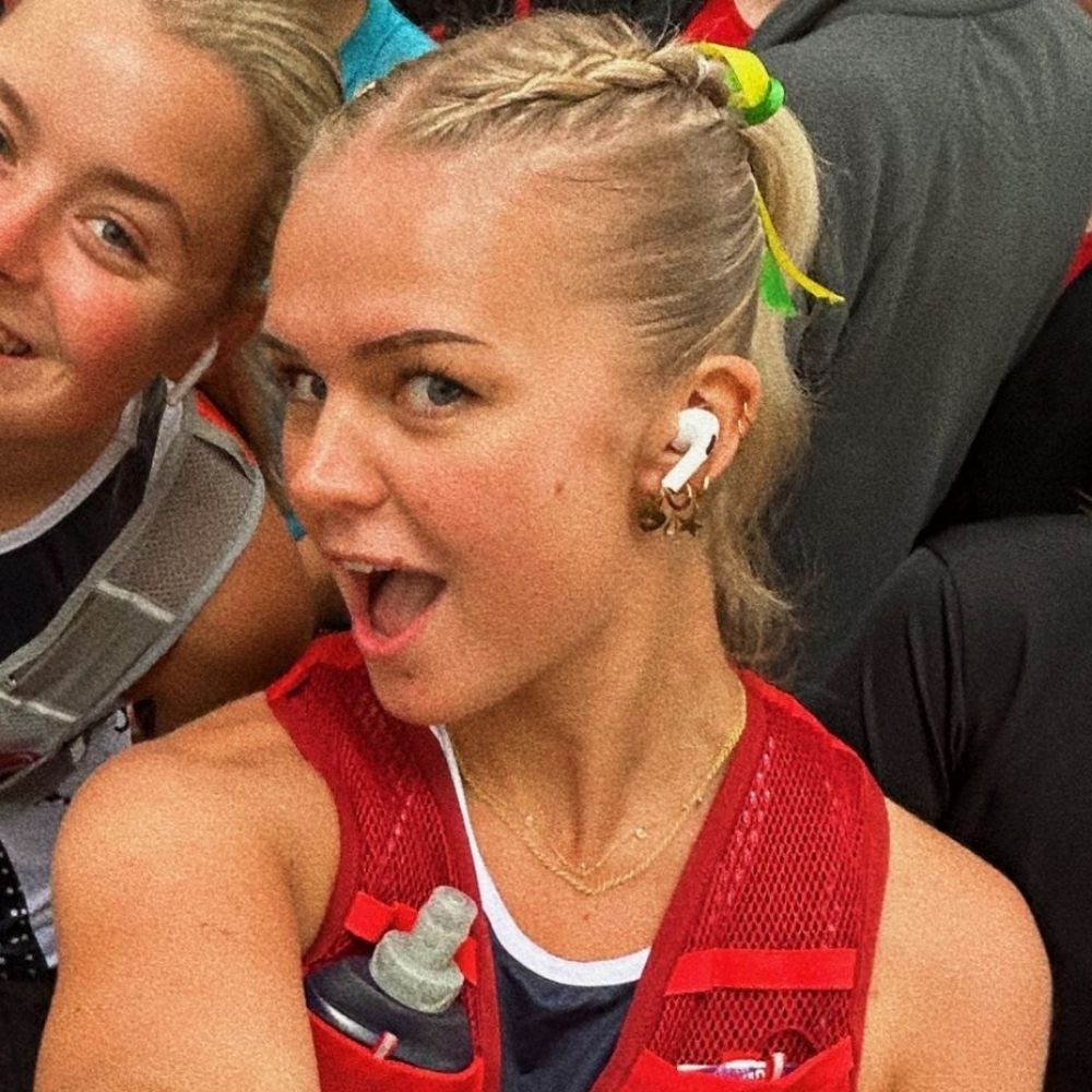 Lizzie runs a half marathon for cancer care - Guy's Cancer Charity